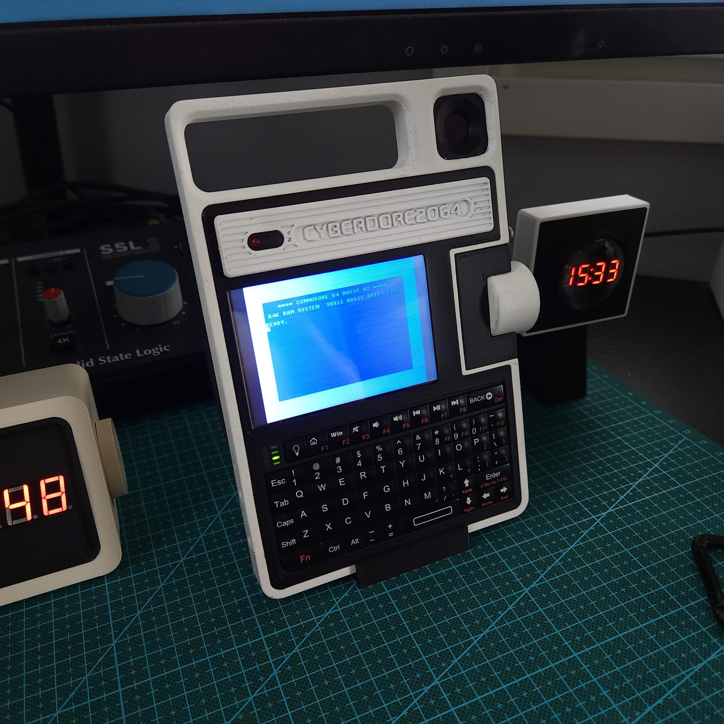 Cyberdore 2064 - RPi0 based cyberdeck to handle netrunning tasks on the ...